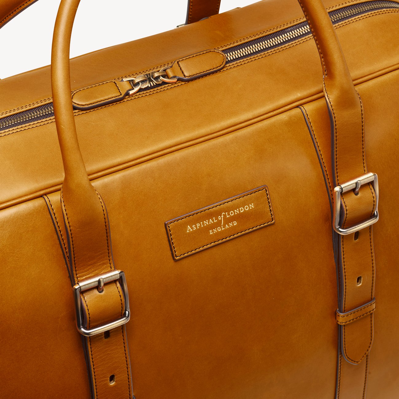 Harrison Large Weekender Travel Bag in English Tan | Aspinal