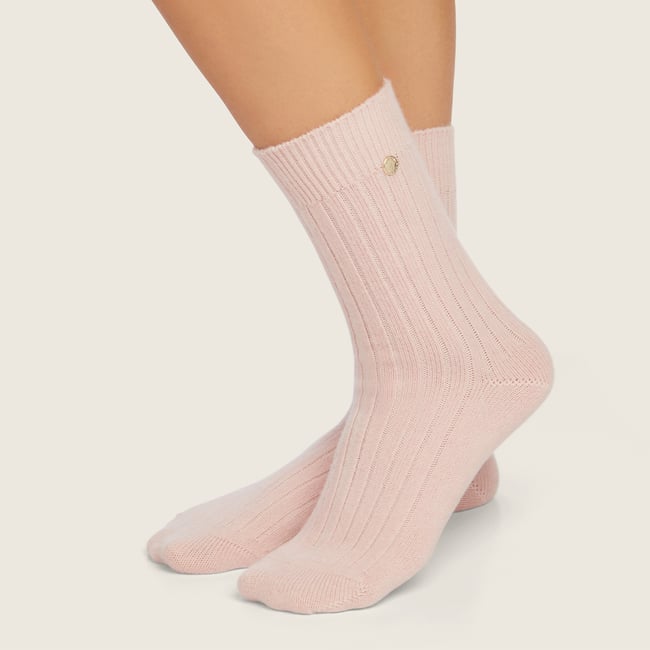 Pale Pink Rib Knit Cashmere Socks | Aspinal of London